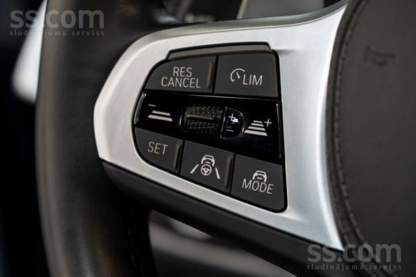 Melns BMW X5 2022 Tukums, ar dzinēja tilpumu 3.00 L un nobraukumu 115 tūkst. km par 51777 €, foto 6 vietnē AUTOMOTO.COM.LV