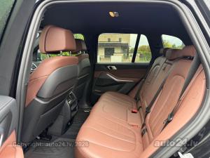 Melns BMW X5 2022 Tallina, ar dzinēja tilpumu 3.00 L un nobraukumu 152 tūkst. km par 54000 €, foto 13 vietnē AUTOMOTO.COM.LV