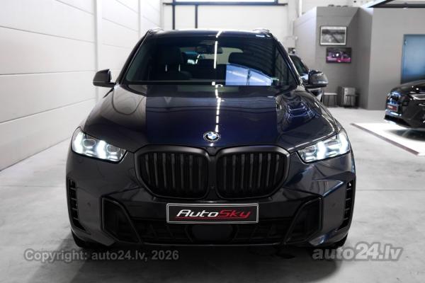Black BMW X5 2023 in Tallinn, with an engine capacity of 3.00 L and mileage of 90 thousand km for 74900 €, photo 2 on AUTOMOTO.COM.LV