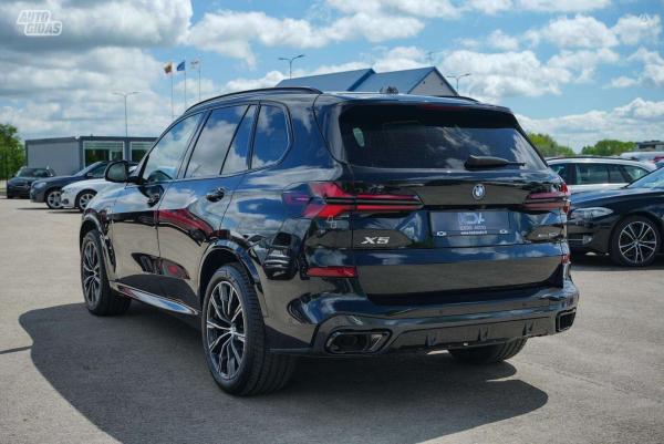 Black BMW X5 2023 in Marijampole, with an engine capacity of 3.00 L and mileage of 165 thousand km for 62950 €, photo 8 on AUTOMOTO.COM.LV