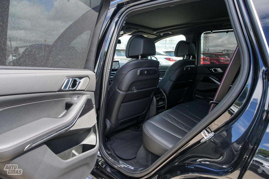 Black BMW X5 2023 in Marijampole, with an engine capacity of 3.00 L and mileage of 165 thousand km for 62950 €, photo 33 on AUTOMOTO.COM.LV