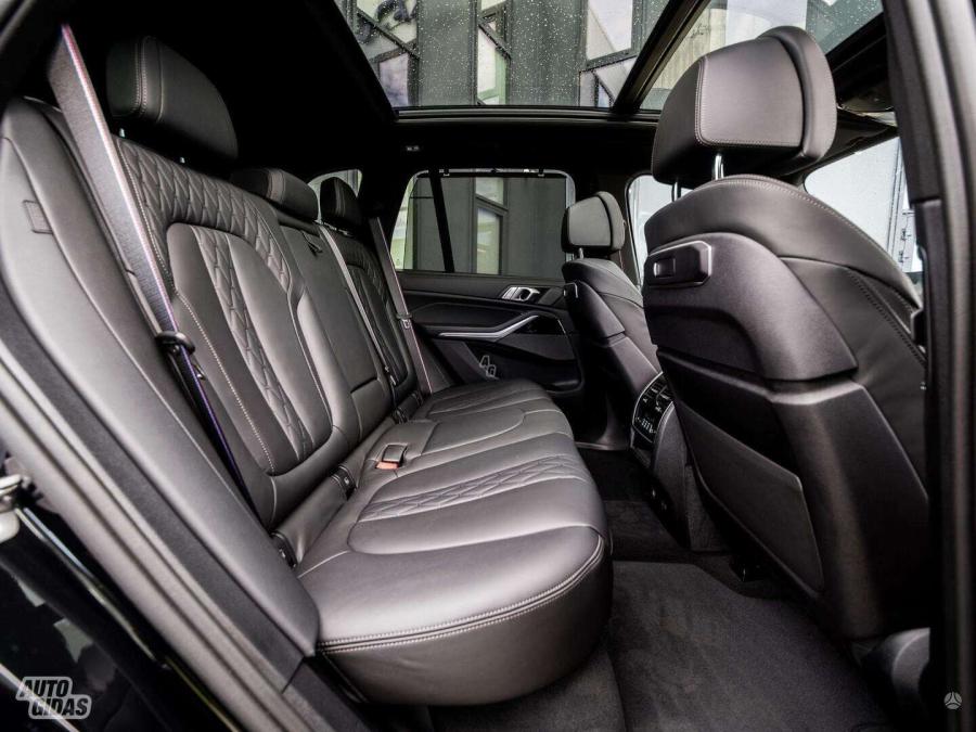 Melns BMW X5 2023 Marijampole, ar dzinēja tilpumu 3.00 L un nobraukumu 165 tūkst. km par 62950 €, foto 36 vietnē AUTOMOTO.COM.LV
