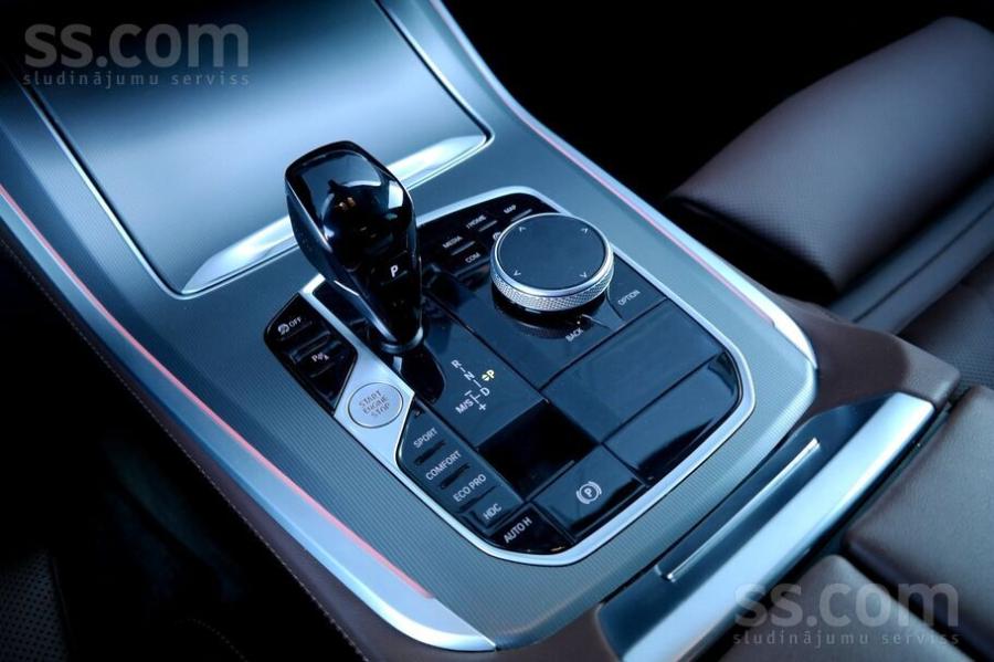 Черный БМВ Х5 2023 в Рига, объемом двигателя 3.00 л и пробегом 31 тыс. км за 51900 €, фото 15 на AUTOMOTO.COM.LV