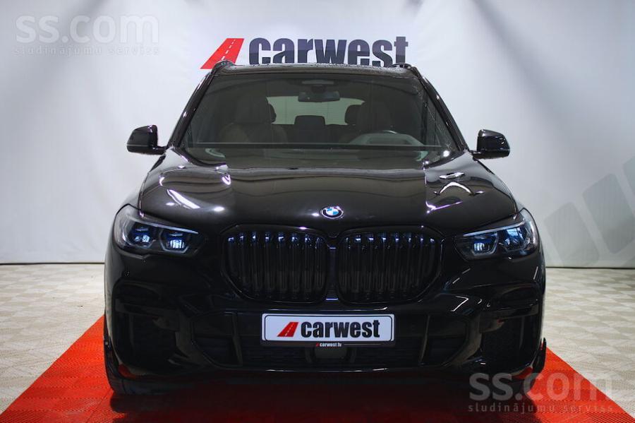 Melns BMW X5 2023 Rīga, ar dzinēja tilpumu 4.40 L un nobraukumu 41 tūkst. km par 64000 €, foto 3 vietnē AUTOMOTO.COM.LV