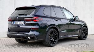 Melns BMW X5 2023 Tallina, ar dzinēja tilpumu 3.00 L un nobraukumu 89 tūkst. km par 74000 €, foto 3 vietnē AUTOMOTO.COM.LV