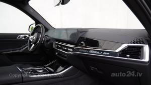 Melns BMW X5 2023 Tallina, ar dzinēja tilpumu 3.00 L un nobraukumu 89 tūkst. km par 74000 €, foto 10 vietnē AUTOMOTO.COM.LV