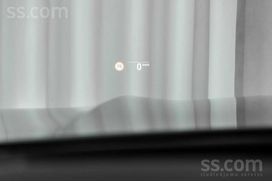 Black BMW X5 2023 in Tukums, with an engine capacity of 3.00 L and mileage of 0 thousand km for 61777 €, photo 13 on AUTOMOTO.COM.LV