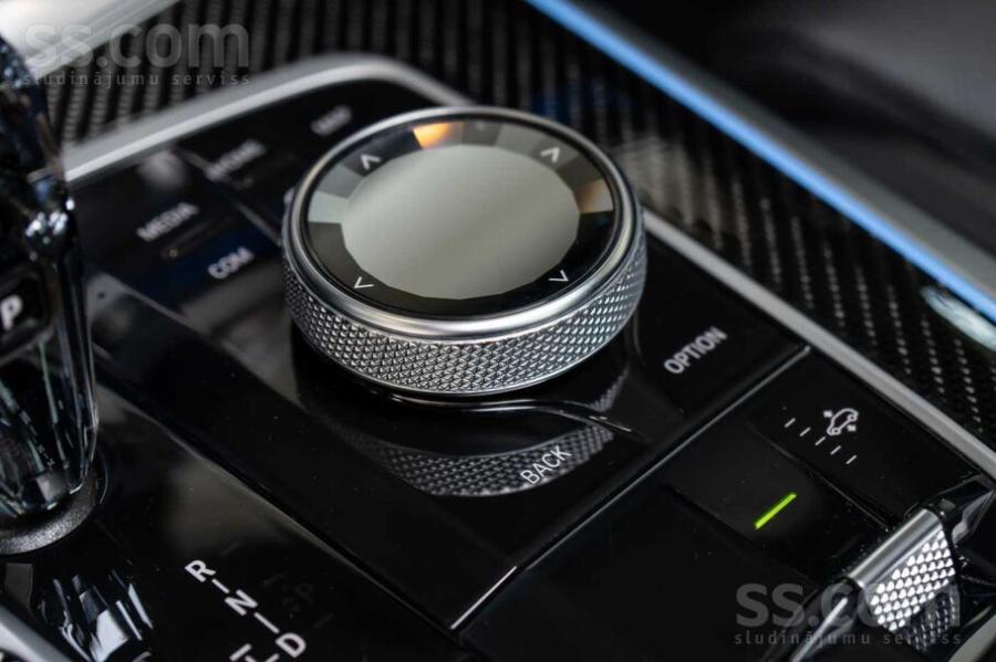 Black BMW X5 2023 in Tukums, with an engine capacity of 3.00 L and mileage of 0 thousand km for 61777 €, photo 15 on AUTOMOTO.COM.LV