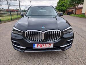 Black BMW X5 2023 in Siauliai, with an engine capacity of 3.00 L and mileage of 62 thousand km for 58500 €, photo 3 on AUTOMOTO.COM.LV