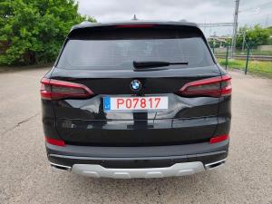 Black BMW X5 2023 in Siauliai, with an engine capacity of 3.00 L and mileage of 62 thousand km for 58500 €, photo 6 on AUTOMOTO.COM.LV