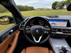 Melns BMW X5 2023 Rēzekne, ar dzinēja tilpumu 3.00 L un nobraukumu 68 tūkst. km par 49999 €, foto 24 vietnē AUTOMOTO.COM.LV