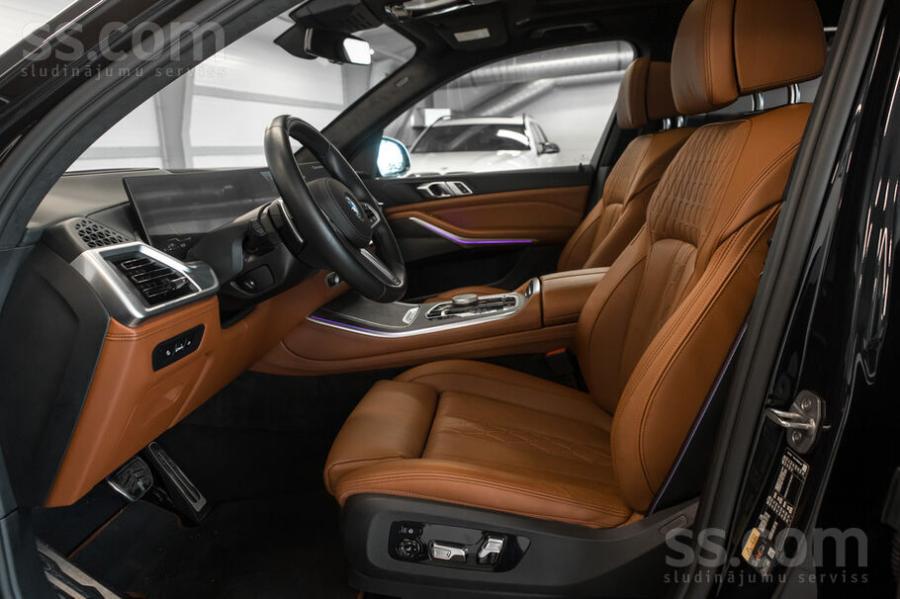 Melns BMW X5 2023 Rīga, ar dzinēja tilpumu 3.00 L un nobraukumu 55 tūkst. km par 85000 €, foto 10 vietnē AUTOMOTO.COM.LV