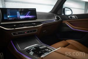 Melns BMW X5 2023 Rīga, ar dzinēja tilpumu 3.00 L un nobraukumu 55 tūkst. km par 85000 €, foto 14 vietnē AUTOMOTO.COM.LV