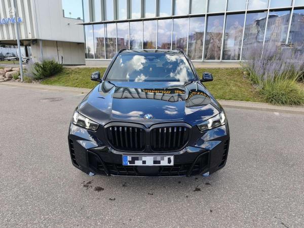 Черный БМВ Х5 2023 в Вильнюс, объемом двигателя 2.99 л и пробегом 110 тыс. км за 69990 €, фото 7 на AUTOMOTO.COM.LV