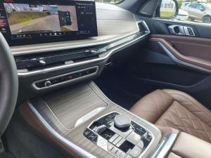 Melns BMW X5 2023 Viļņa, ar dzinēja tilpumu 2.99 L un nobraukumu 110 tūkst. km par 69990 €, foto 10 vietnē AUTOMOTO.COM.LV