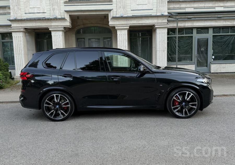 Melns BMW X5 2023 Jūrmala, ar dzinēja tilpumu 3.00 L un nobraukumu 77 tūkst. km par 79777 €, foto 8 vietnē AUTOMOTO.COM.LV