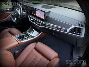 Melns BMW X5 2023 Jūrmala, ar dzinēja tilpumu 3.00 L un nobraukumu 77 tūkst. km par 79777 €, foto 15 vietnē AUTOMOTO.COM.LV