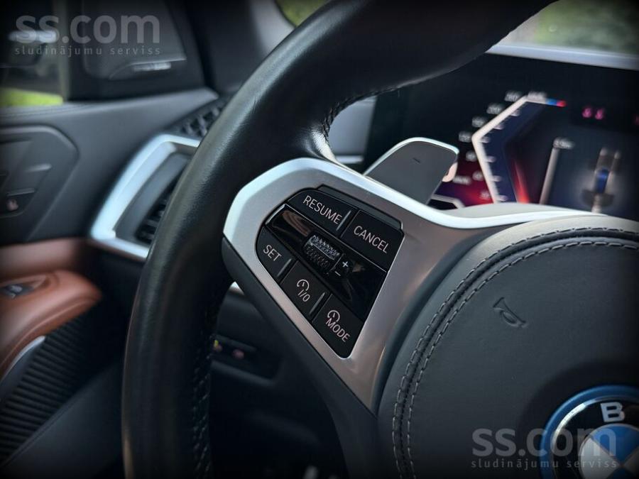 Melns BMW X5 2023 Jūrmala, ar dzinēja tilpumu 3.00 L un nobraukumu 77 tūkst. km par 79777 €, foto 29 vietnē AUTOMOTO.COM.LV