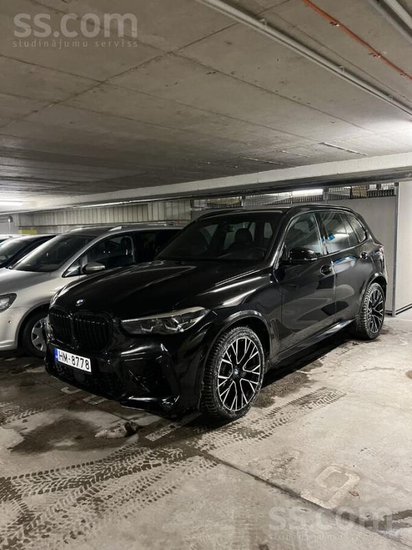 Melns BMW X5 2023 Rīga, ar dzinēja tilpumu 3.00 L un nobraukumu 56 tūkst. km par 54900 €, foto 3 vietnē AUTOMOTO.COM.LV