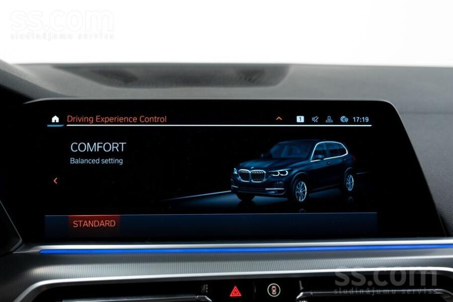 Melns BMW X5 2023 Rīga, ar dzinēja tilpumu 3.00 L un nobraukumu 103 tūkst. km par 41500 €, foto 23 vietnē AUTOMOTO.COM.LV
