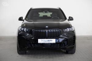 Melns BMW X5 2023 Viļņa, ar dzinēja tilpumu 3.00 L un nobraukumu 43 tūkst. km par 69991 €, foto 3 vietnē AUTOMOTO.COM.LV