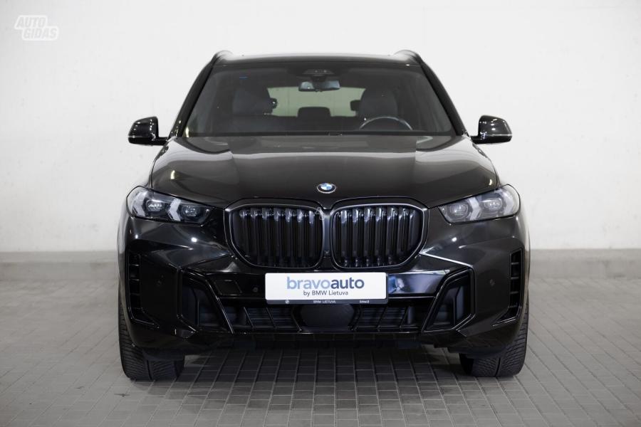 Melns BMW X5 2023 Viļņa, ar dzinēja tilpumu 3.00 L un nobraukumu 43 tūkst. km par 69991 €, foto 3 vietnē AUTOMOTO.COM.LV