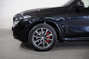 Melns BMW X5 2023 Viļņa, ar dzinēja tilpumu 3.00 L un nobraukumu 43 tūkst. km par 69991 €, foto 8 vietnē AUTOMOTO.COM.LV