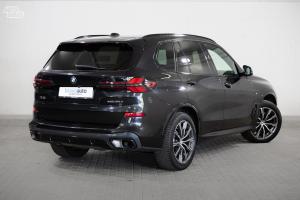 Melns BMW X5 2023 Viļņa, ar dzinēja tilpumu 3.00 L un nobraukumu 43 tūkst. km par 69991 €, foto 11 vietnē AUTOMOTO.COM.LV