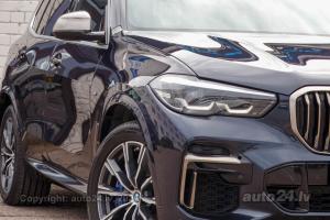 Black BMW X5 2023 in Tallinn, with an engine capacity of 4.40 L and mileage of 65 thousand km for 62900 €, photo 7 on AUTOMOTO.COM.LV