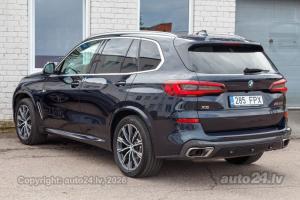 Black BMW X5 2023 in Tallinn, with an engine capacity of 4.40 L and mileage of 65 thousand km for 62900 €, photo 8 on AUTOMOTO.COM.LV