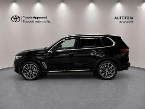 Melns BMW X5 2023 Kauņa, ar dzinēja tilpumu 3.00 L un nobraukumu 90 tūkst. km par 51900 €, foto 4 vietnē AUTOMOTO.COM.LV