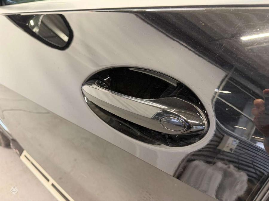 Melns BMW X5 2023 Kauņa, ar dzinēja tilpumu 3.00 L un nobraukumu 90 tūkst. km par 51900 €, foto 24 vietnē AUTOMOTO.COM.LV