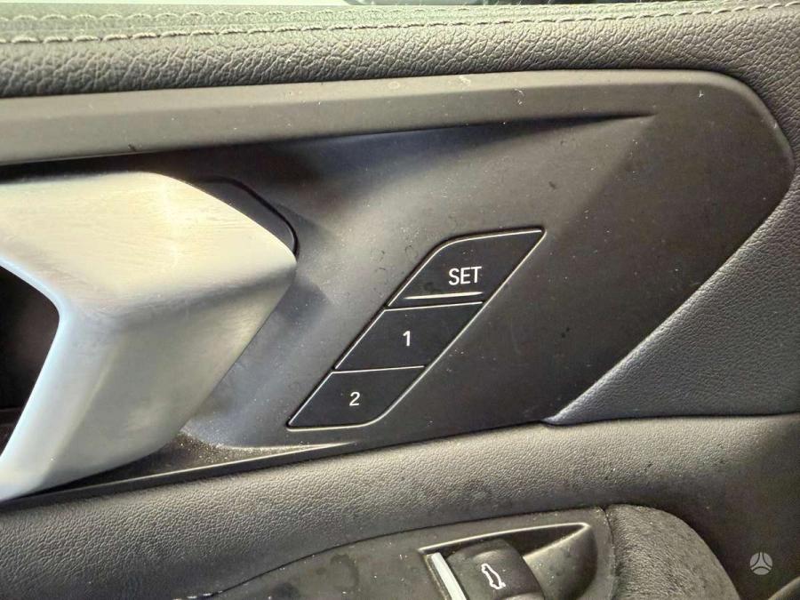 Melns BMW X5 2023 Kauņa, ar dzinēja tilpumu 3.00 L un nobraukumu 90 tūkst. km par 51900 €, foto 27 vietnē AUTOMOTO.COM.LV