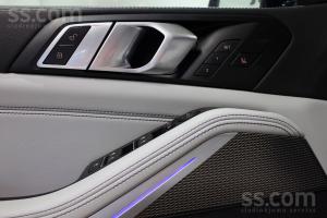 Черный БМВ Х5 2023 в Рига, объемом двигателя 3.00 л и пробегом 94 тыс. км за 53300 €, фото 11 на AUTOMOTO.COM.LV