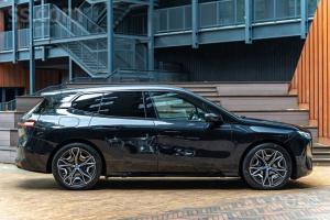 Melns BMW X5 2023 Rīga, ar dzinēja tilpumu 3.00 L un nobraukumu 62 tūkst. km par 57500 €, foto 6 vietnē AUTOMOTO.COM.LV