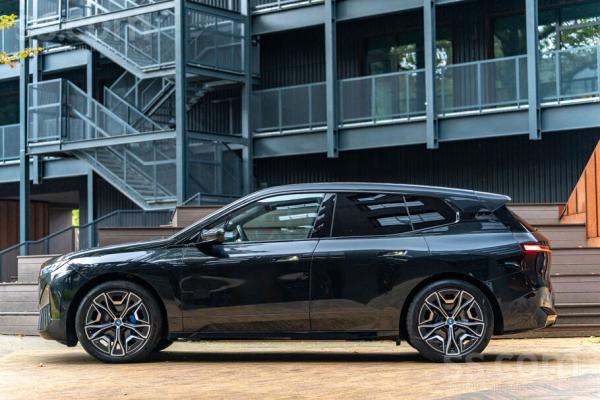Melns BMW X5 2023 Rīga, ar dzinēja tilpumu 3.00 L un nobraukumu 62 tūkst. km par 57500 €, foto 7 vietnē AUTOMOTO.COM.LV