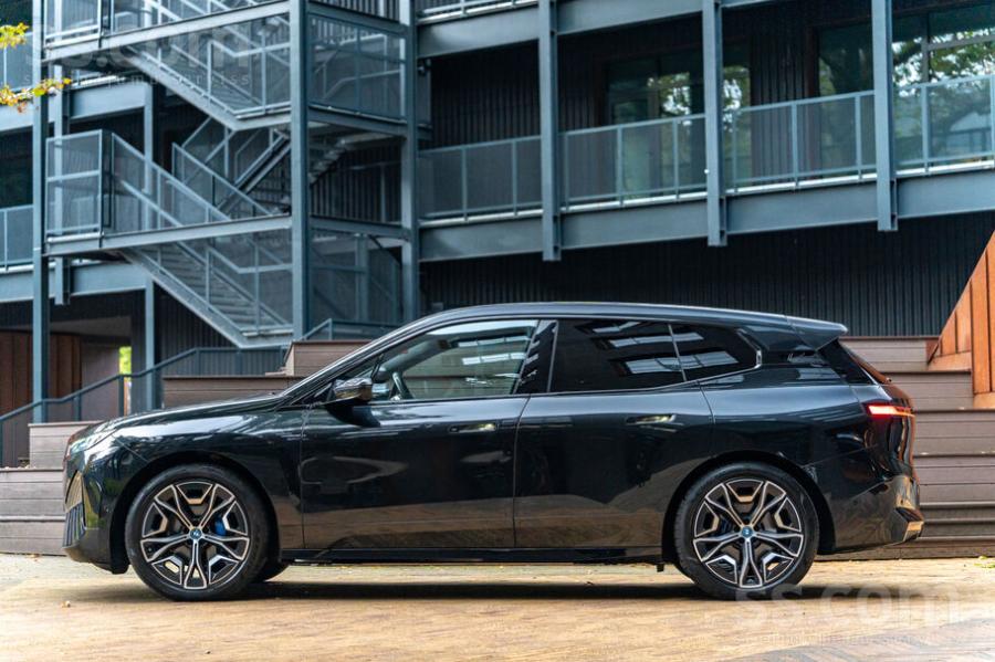 Melns BMW X5 2023 Rīga, ar dzinēja tilpumu 3.00 L un nobraukumu 62 tūkst. km par 57500 €, foto 7 vietnē AUTOMOTO.COM.LV