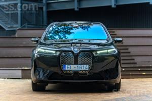 Melns BMW X5 2023 Rīga, ar dzinēja tilpumu 3.00 L un nobraukumu 62 tūkst. km par 57500 €, foto 9 vietnē AUTOMOTO.COM.LV