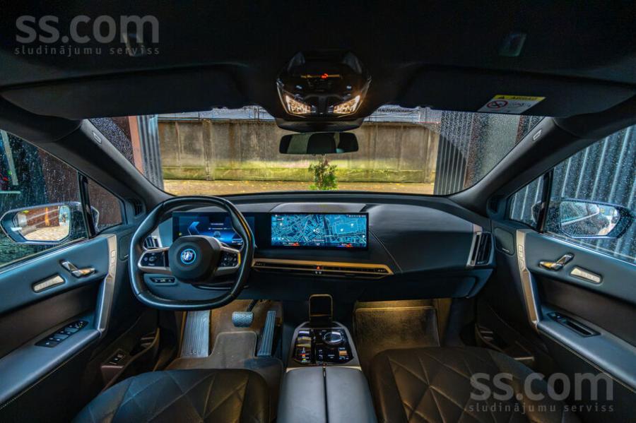 Melns BMW X5 2023 Rīga, ar dzinēja tilpumu 3.00 L un nobraukumu 62 tūkst. km par 57500 €, foto 27 vietnē AUTOMOTO.COM.LV