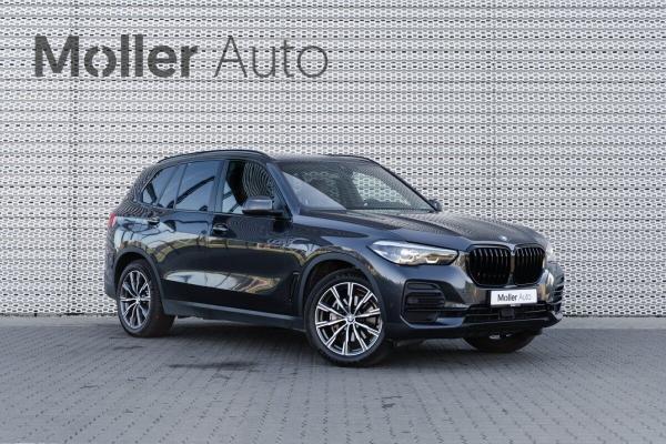 Melns BMW X5 2023 Mārupe, ar dzinēja tilpumu 3.00 L un nobraukumu 136 tūkst. km par 37900 €, foto 3 vietnē AUTOMOTO.COM.LV