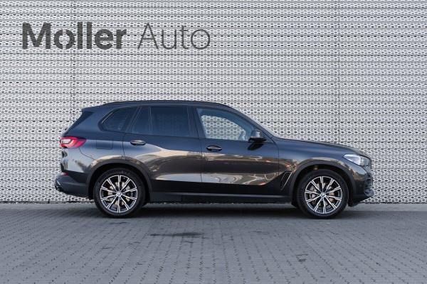 Melns BMW X5 2023 Mārupe, ar dzinēja tilpumu 3.00 L un nobraukumu 136 tūkst. km par 37900 €, foto 6 vietnē AUTOMOTO.COM.LV