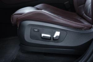 Melns BMW X5 2023 Mārupe, ar dzinēja tilpumu 3.00 L un nobraukumu 136 tūkst. km par 37900 €, foto 12 vietnē AUTOMOTO.COM.LV