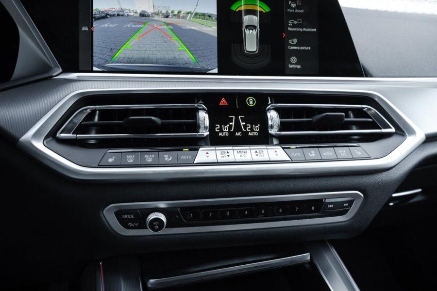 Melns BMW X5 2023 Mārupe, ar dzinēja tilpumu 3.00 L un nobraukumu 136 tūkst. km par 37900 €, foto 20 vietnē AUTOMOTO.COM.LV
