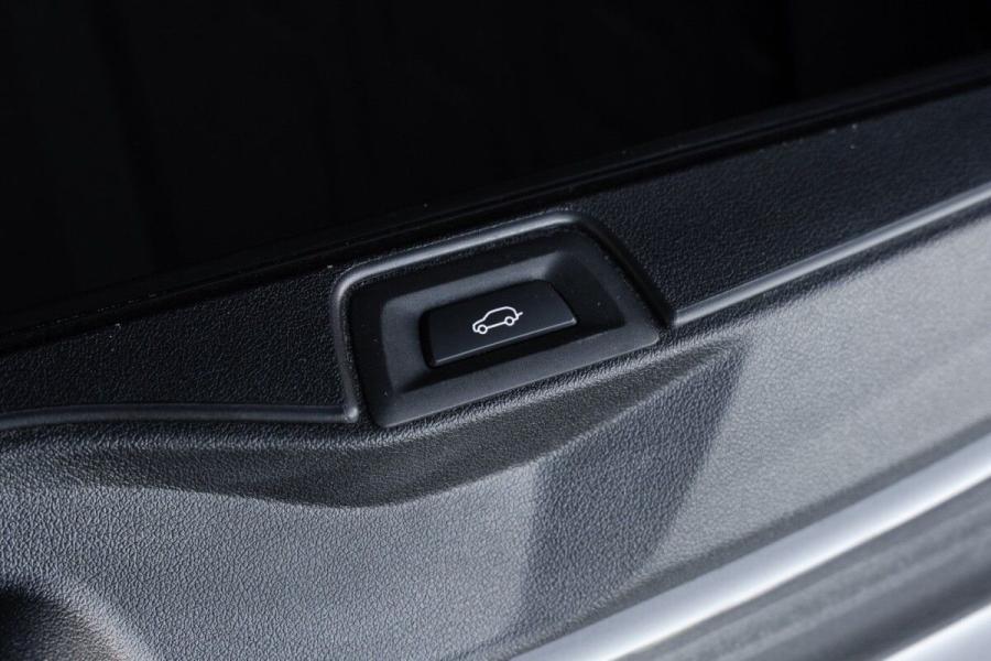 Melns BMW X5 2023 Mārupe, ar dzinēja tilpumu 3.00 L un nobraukumu 136 tūkst. km par 37900 €, foto 29 vietnē AUTOMOTO.COM.LV