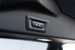Melns BMW X5 2023 Mārupe, ar dzinēja tilpumu 3.00 L un nobraukumu 136 tūkst. km par 37900 €, foto 30 vietnē AUTOMOTO.COM.LV