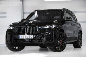 Black BMW X5 2023 in Tukums, with an engine capacity of 3.00 L and mileage of 99 thousand km for 69990 €, photo 1 on AUTOMOTO.COM.LV