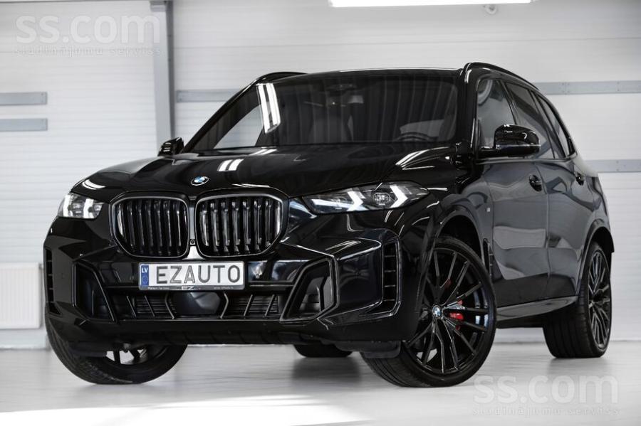 Black BMW X5 2023 in Tukums, with an engine capacity of 3.00 L and mileage of 99 thousand km for 69990 €, photo 1 on AUTOMOTO.COM.LV
