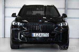 Black BMW X5 2023 in Tukums, with an engine capacity of 3.00 L and mileage of 99 thousand km for 69990 €, photo 11 on AUTOMOTO.COM.LV