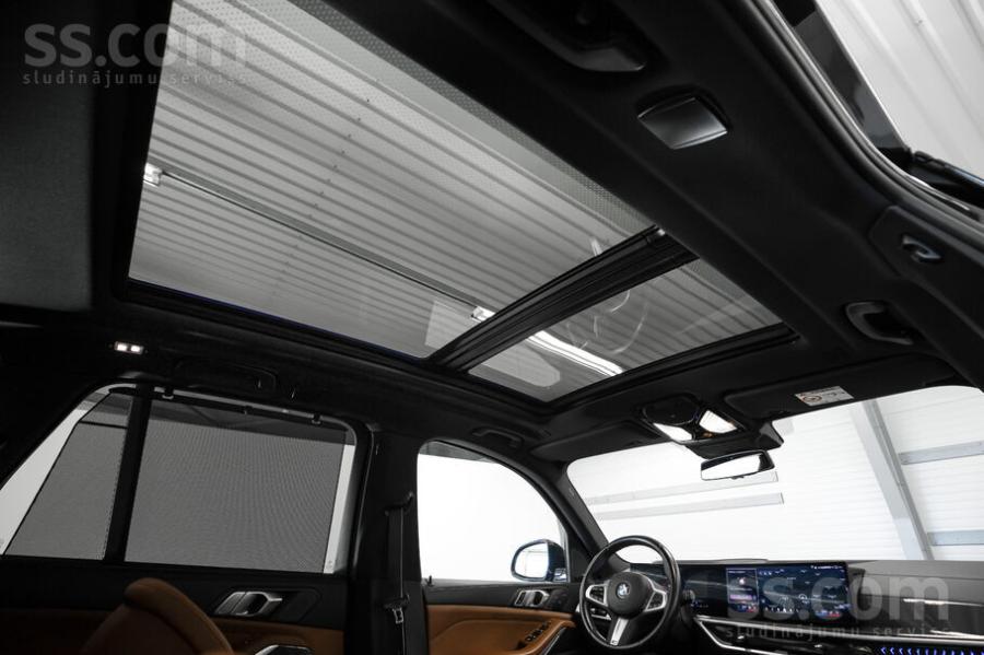 Black BMW X5 2023 in Tukums, with an engine capacity of 3.00 L and mileage of 99 thousand km for 69990 €, photo 18 on AUTOMOTO.COM.LV