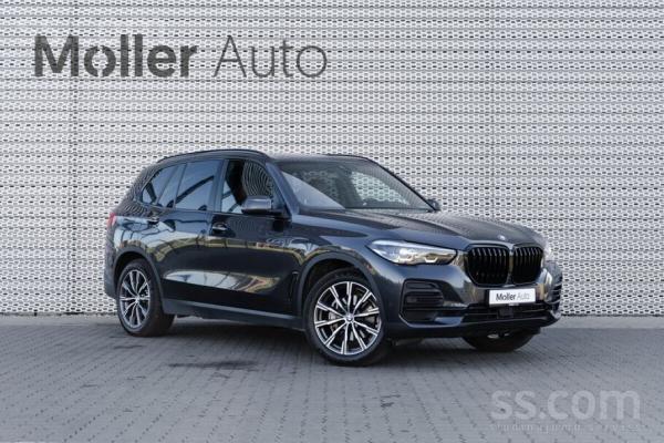 Melns BMW X5 2023 Rīga, ar dzinēja tilpumu 3.00 L un nobraukumu 136 tūkst. km par 37900 €, foto 3 vietnē AUTOMOTO.COM.LV